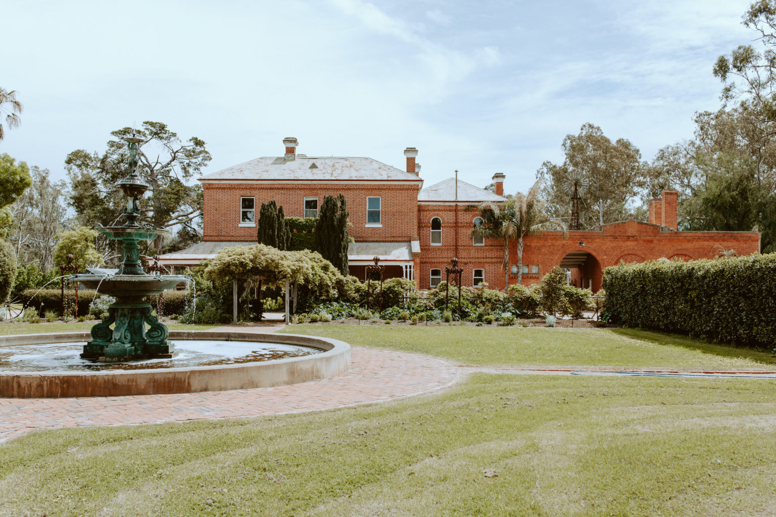Ravenswood Homestead Wedding Venue - Daisy and Pine